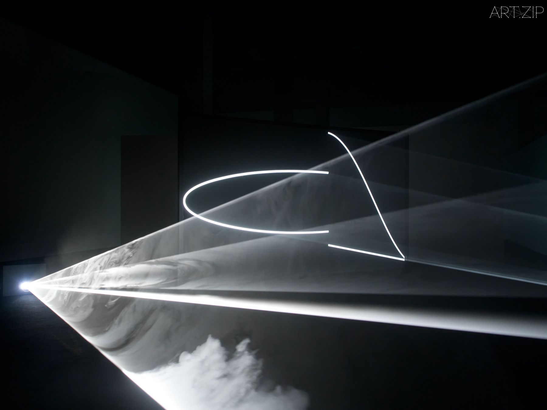 Anthony McCALL: SOLID LIGHT - ART.ZIP